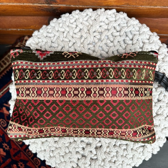 Kilimrugstore | Bags | Womans Clutch Handmade In Turkey Never Been Used ...